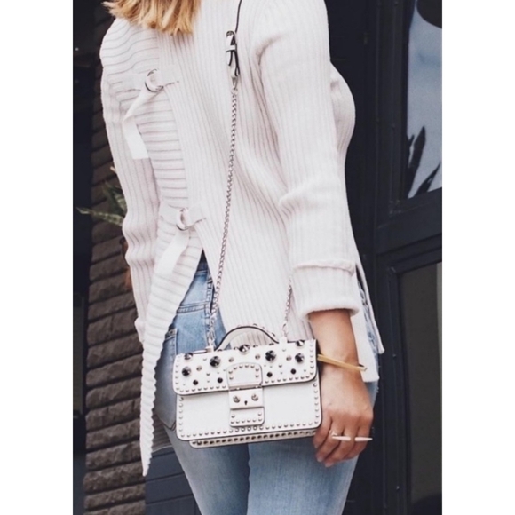 CAbi | Sweaters | Cabi Dring Asymmetrical Pullover Sweater Cream 3363 ...